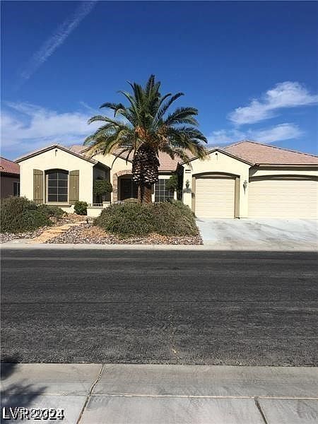 2175 Clearwater Lake Dr, Henderson, NV 89044 | MLS #2692023 | Zillow