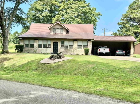 Greenfield TN Real Estate - Greenfield TN Homes For Sale | Zillow