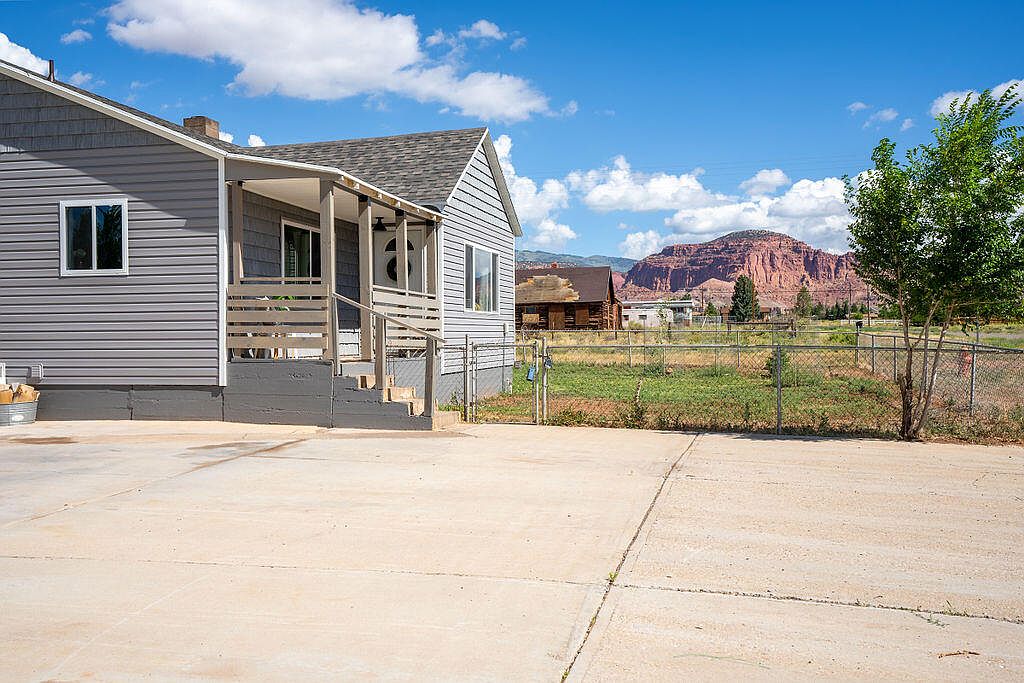 83 N 200 W #W, Torrey, UT 84775 | Zillow