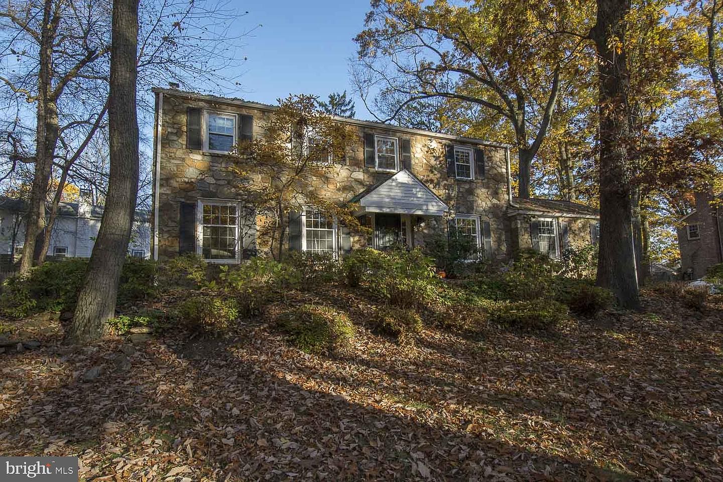 135 Lenape Dr, Berwyn, PA 19312 | Zillow