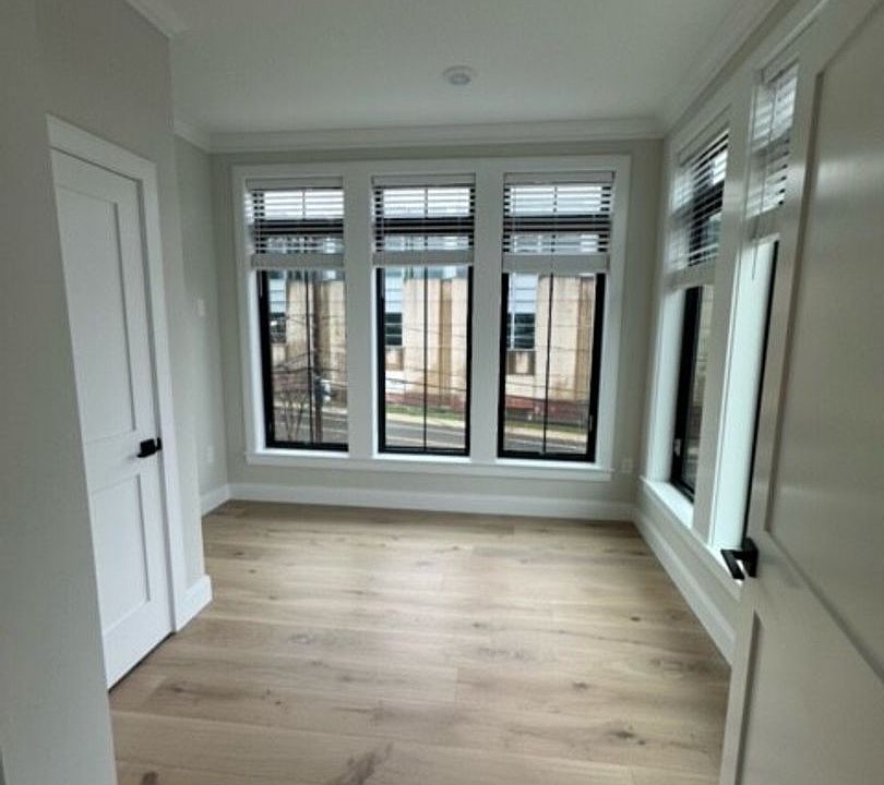 157 Everett St #210, Allston, MA 02134 | Zillow