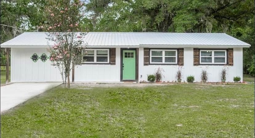 37201 Ruby Dr, Hilliard, FL 32046 | Zillow