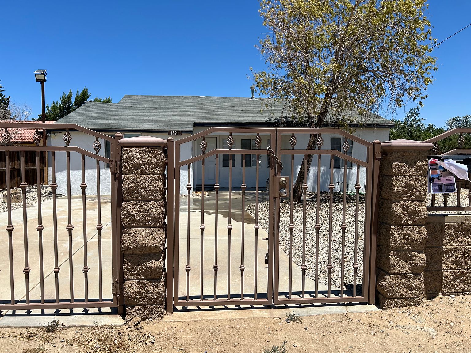 1321 E Avenue Q2 #1321, Palmdale, CA 93550 | Zillow