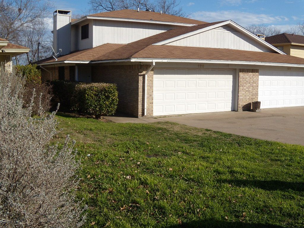 129 Allencrest Dr, White Settlement, TX 76108 | Zillow