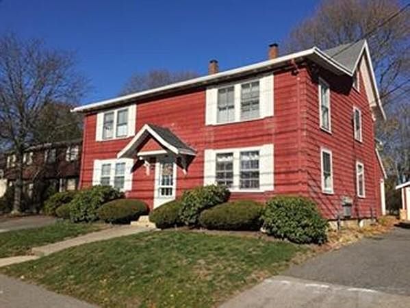322 Hunnewell St APT 1, Needham, MA 02494 | Zillow
