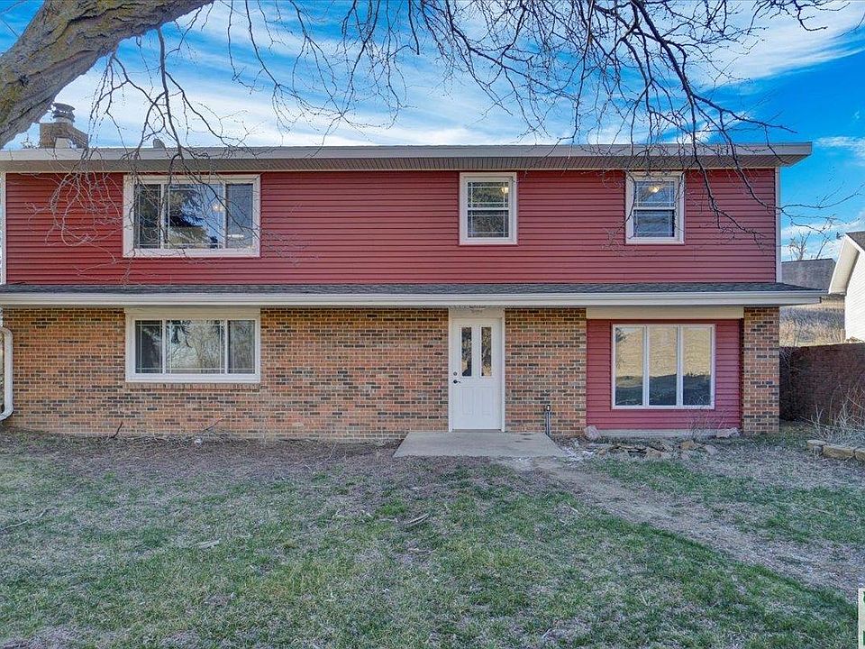 2680 I Ave, Hubbard, NE 68741 | Zillow