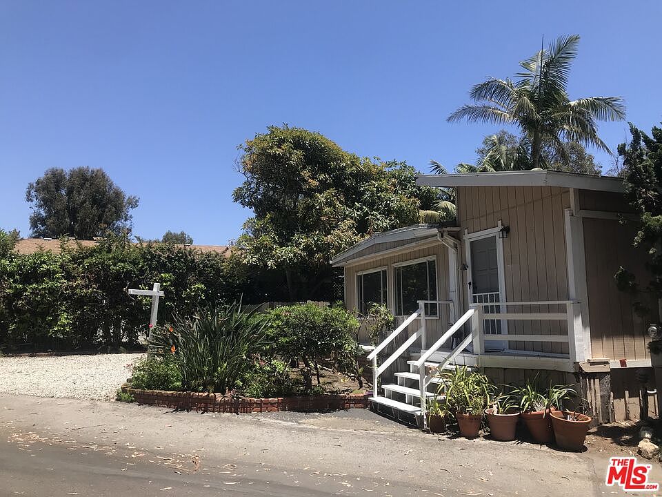 154 Paradise Cove Rd, Malibu, CA 90265 | Zillow