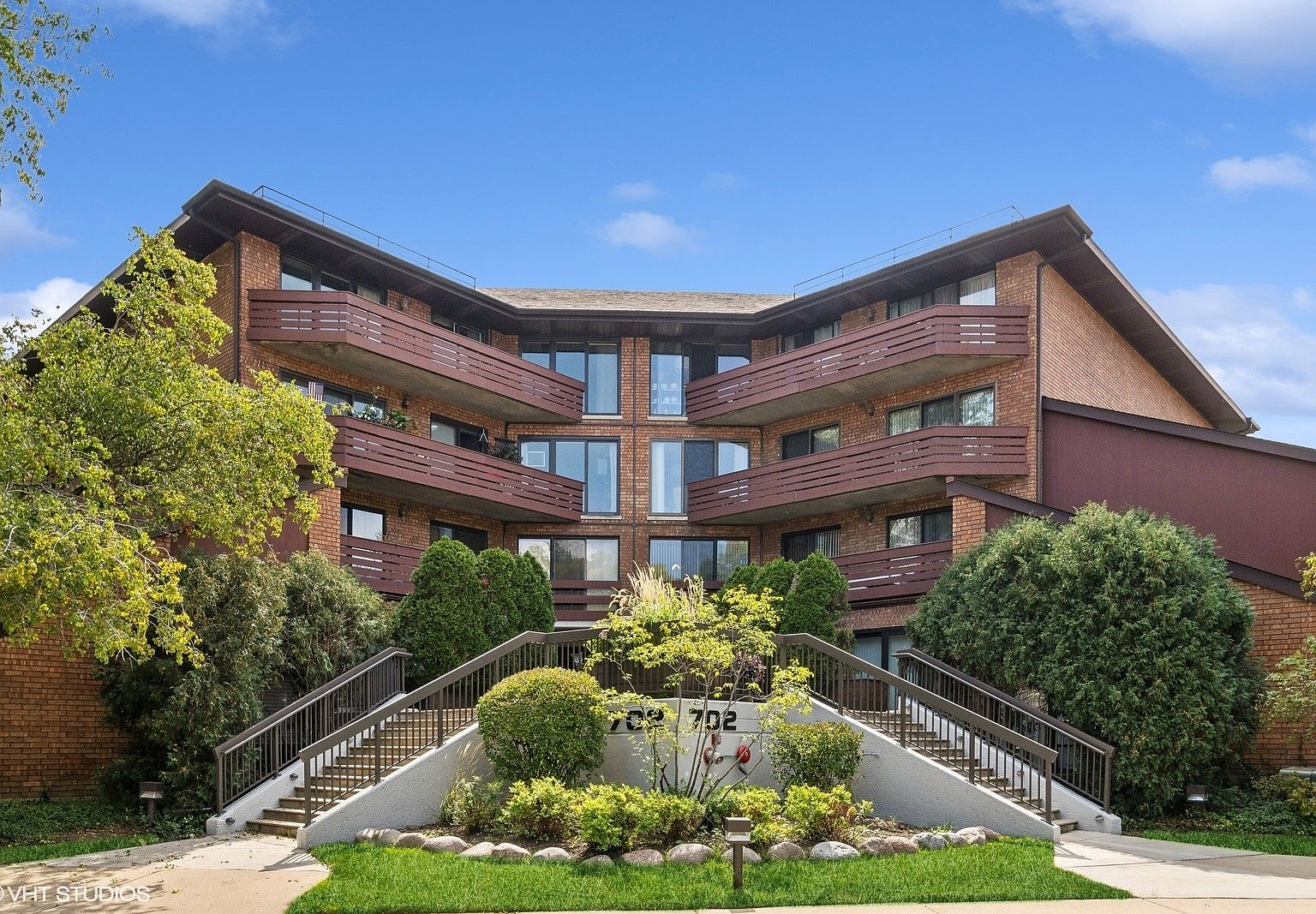 702 Waukegan Rd APT 405, Glenview, IL 60025 | Zillow