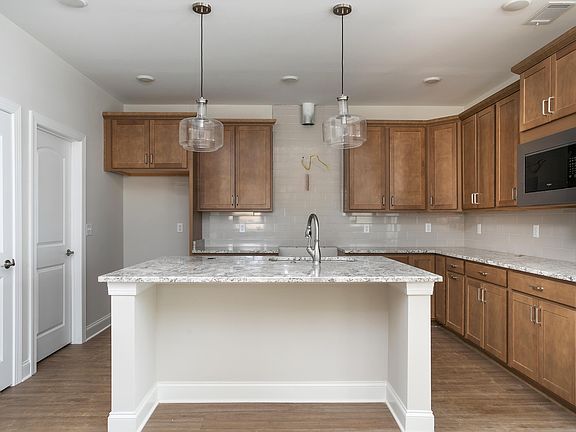 251 Fox Gap Ln #251, Hixson, TN 37343 | MLS #1396630 | Zillow