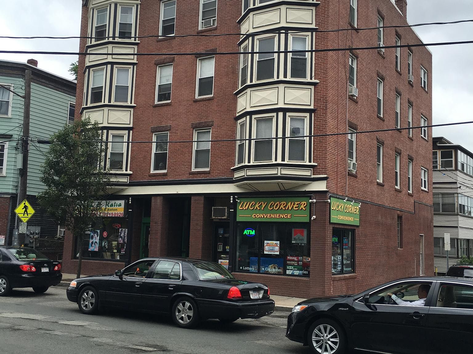 208A Washington St #4, Somerville, MA 02143 | Zillow