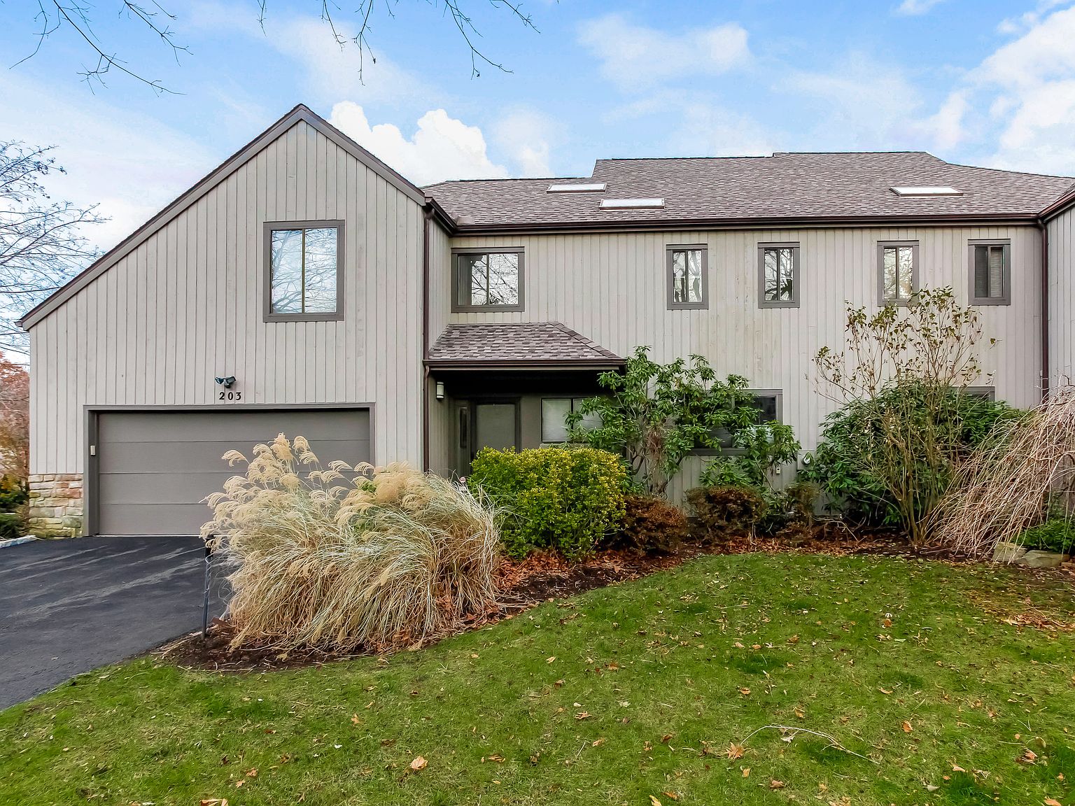 203 Woodbrook Rd, White Plains, NY 10605 | Zillow