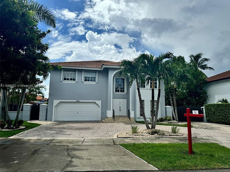 9852 SW 158th Ct, Miami, FL 33196 | Zillow