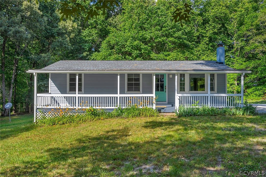 407 Glenarvon Dr, Bremo Bluff, VA 23022 | MLS #2414033 | Zillow