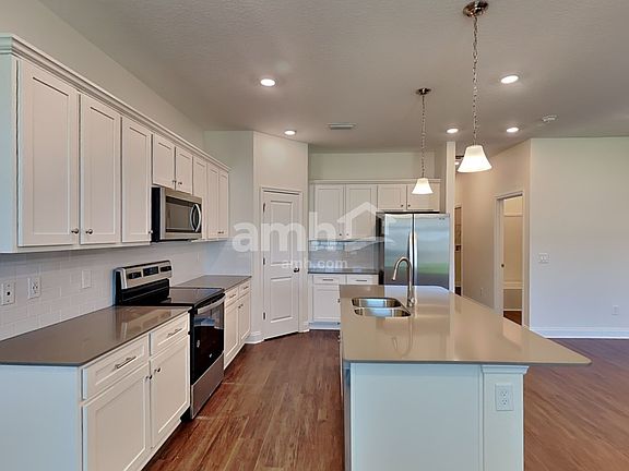 2590 Sunrise Landing Loop, Tavares, FL 32778 | Zillow