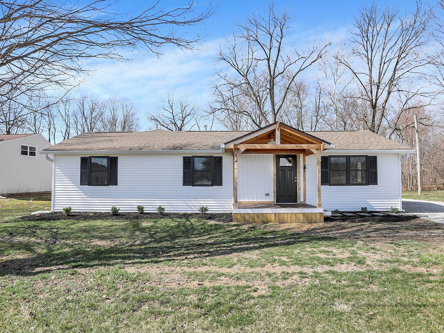 830 N County Road 625 E, Avon, IN 46123 | Zillow