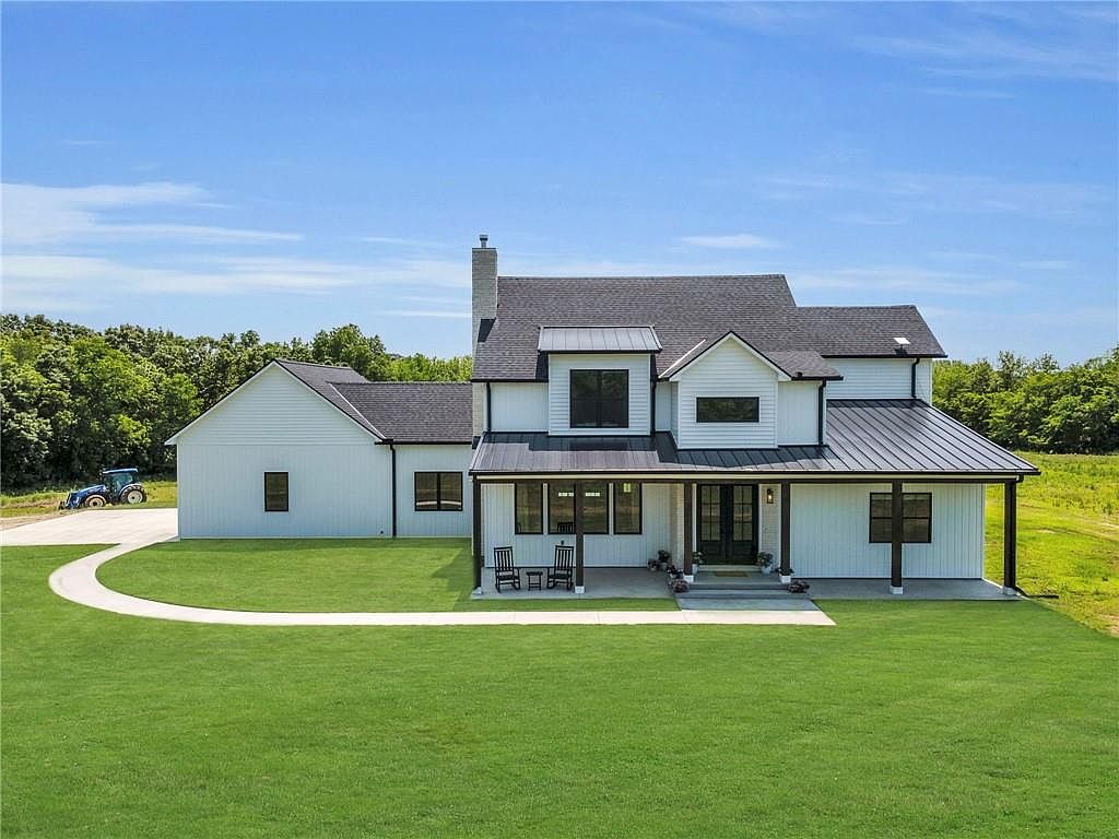 21851 179th St, Tonganoxie, KS 66086 | MLS #2549246 | Zillow