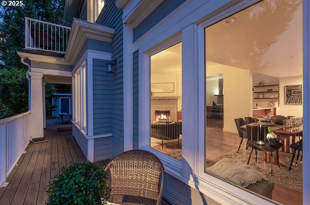 1441 SW College St, Portland, OR 97201 | Zillow