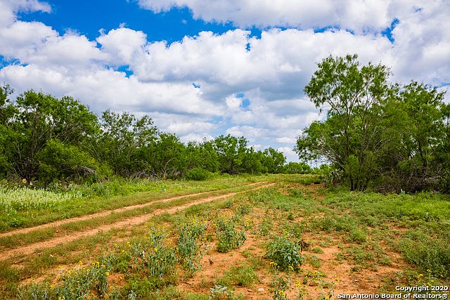 TRACT 7 County Road 1670, Moore, TX 78057 | Zillow