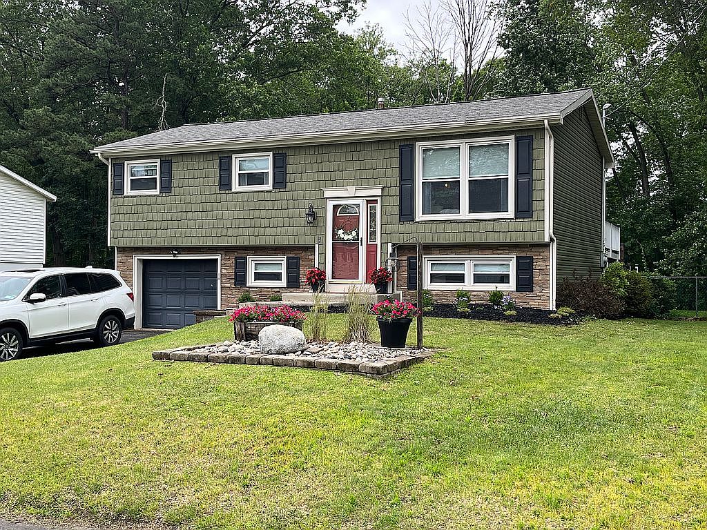 70 Rapple Dr, Albany, NY 12205 | Zillow
