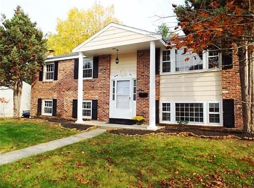 21 Mohawk Path, Bellingham, MA 02019 | Zillow