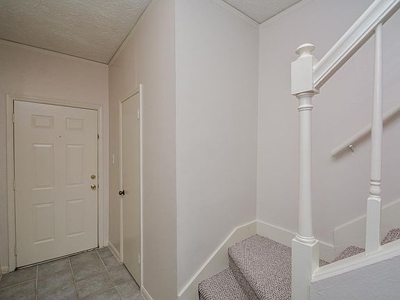 850 Threadneedle St APT 83, Houston, TX 77079 | Zillow