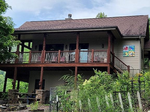 72 Pilgrims Ln, Burnsville, NC 28714 | MLS #4163006 | Zillow