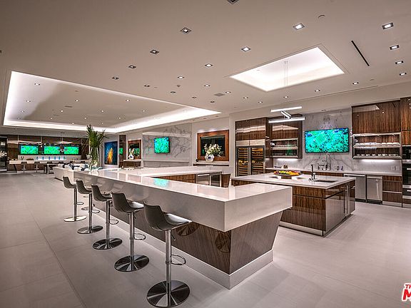 10979 Chalon Rd, Los Angeles, CA 90077 | MLS #22-125456 | Zillow