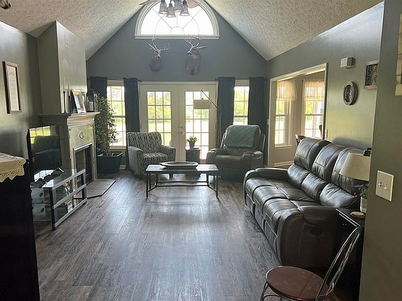 1010 Hack Brown Rd, Franklin, KY 42134 | MLS #RA20232823 | Zillow