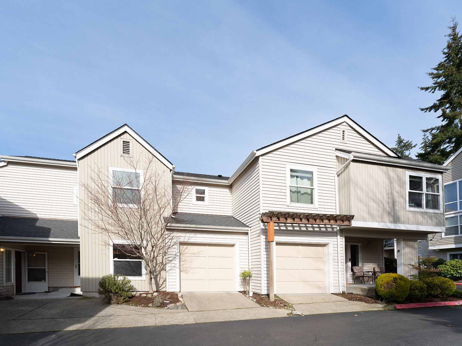 2961 142nd Pl SE UNIT 9-1, Bellevue, WA 98007 | Zillow