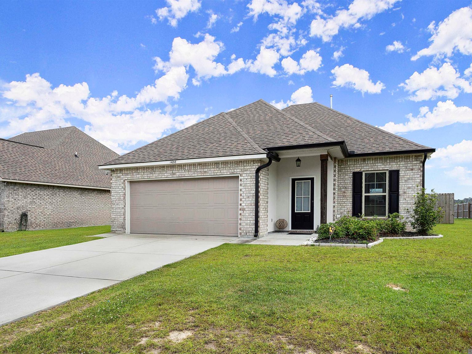 14218 Spring Buck Dr, Denham Springs, LA 70726 | Zillow