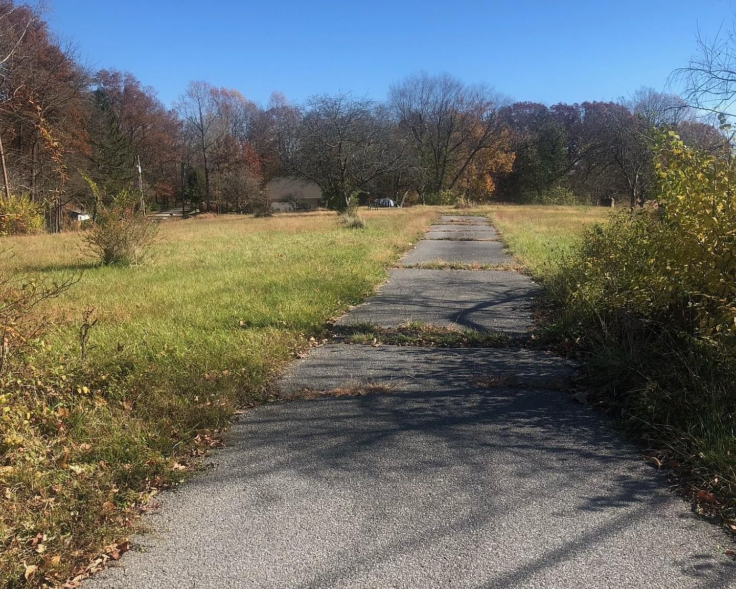 6977 E State Road 46 Rd, Bloomington, IN 47408 | MLS #202511766 | Zillow