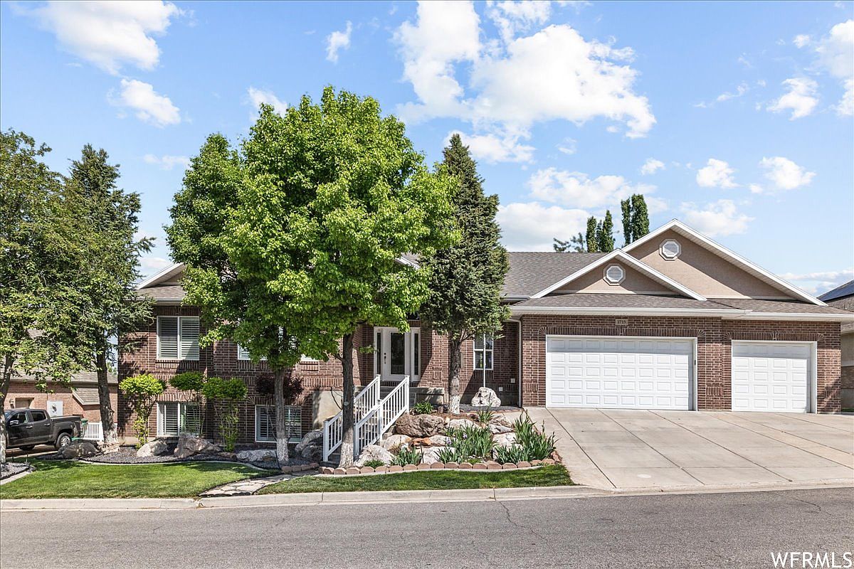 1715 E Beechwood Dr, Layton, UT 84040 | MLS #1877982 | Zillow