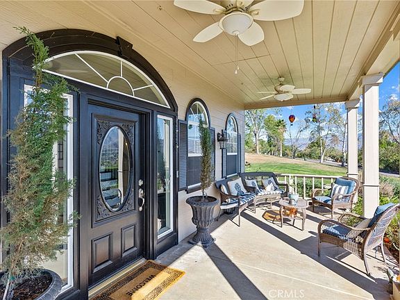 31819 Highview Dr, Redlands, CA 92373 | MLS #PW22223415 | Zillow