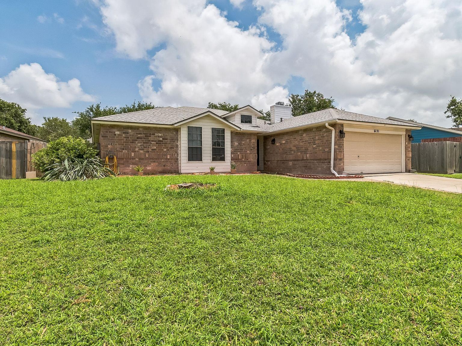 6121 Brockhampton St, Corpus Christi, TX 78414 | MLS #4087014 | Zillow