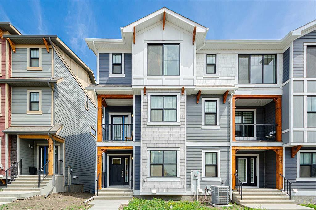 446 Alpine Ave SW, Calgary, AB T2Y 0S1 | MLS #A2228893 | Zillow