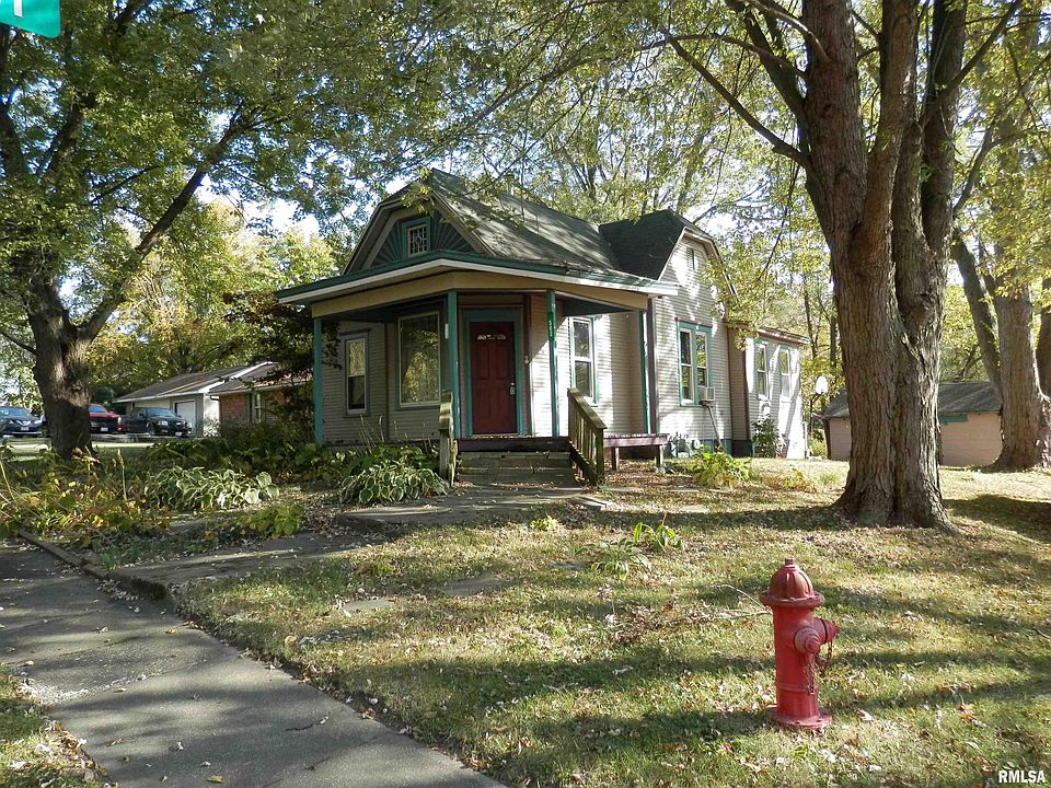 502 E 1st St, Maquon, IL 61458 | Zillow
