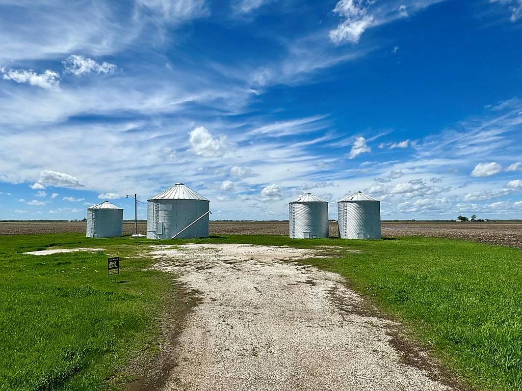 2823 280th St, Lehigh, IA 50557 | MLS #23547 | Zillow