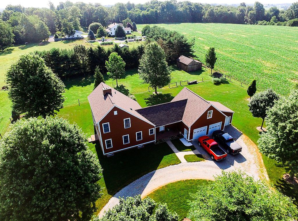10445 Hackett Rd, Apple Creek, OH 44606 | Zillow