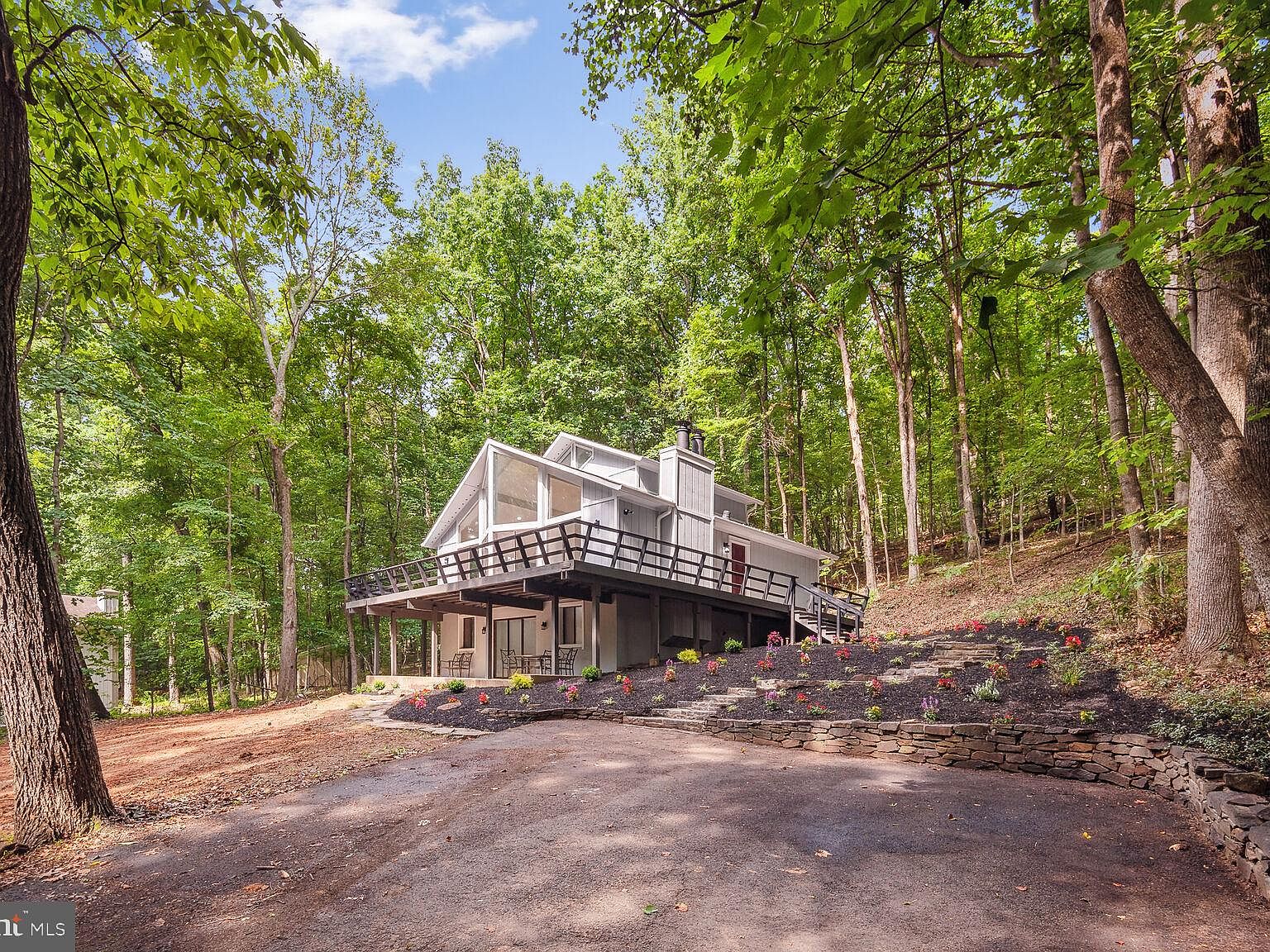 3696 Mountain Rd, Haymarket, VA 20169 | MLS #VAPW2052912 | Zillow