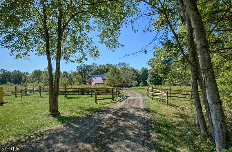 182-184 Lamington Rd, Oldwick, NJ 08858 | Zillow