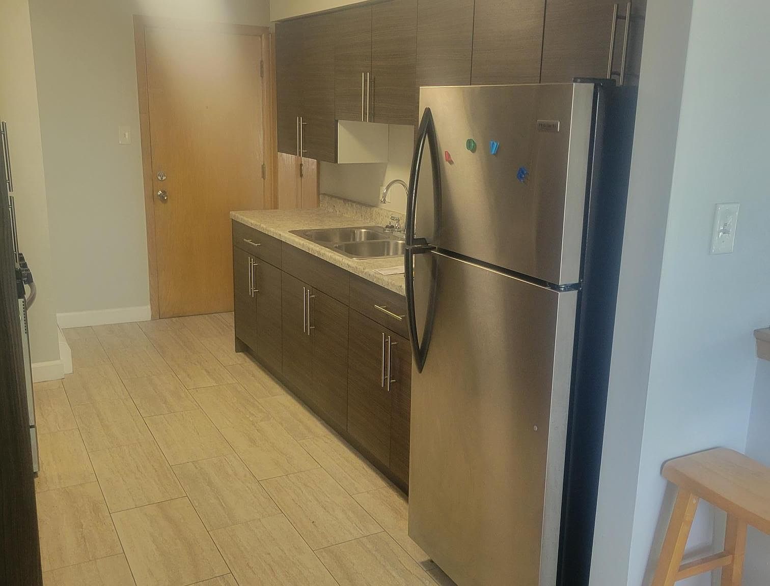 9725 S Pulaski Rd #2C, Evergreen Park, IL 60805 | Zillow