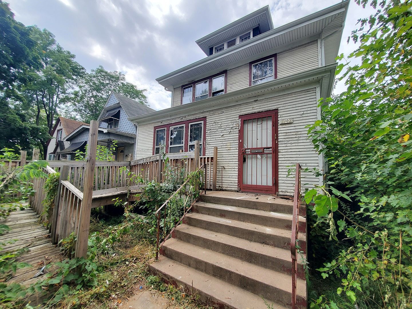 11944 S Perry Ave, Chicago, IL 60628 | Zillow