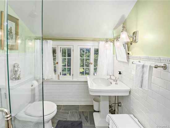 135 Middle Haddam Rd, East Hampton, CT 06456 | MLS #170404155 | Zillow