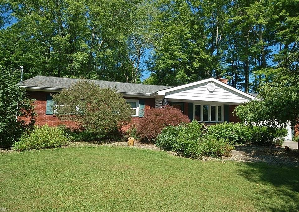 6361 Phillips Rice Rd, Cortland, OH 44410 | Zillow