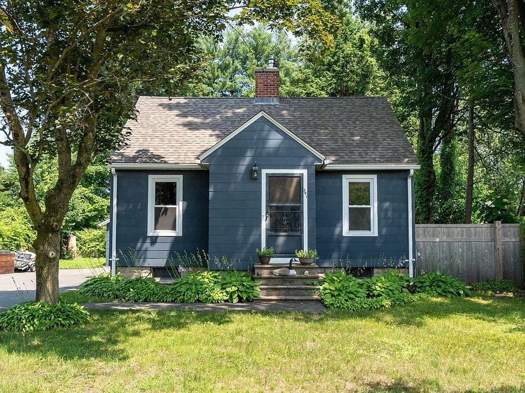 391 Suffield St, Agawam, MA 01001 | Zillow