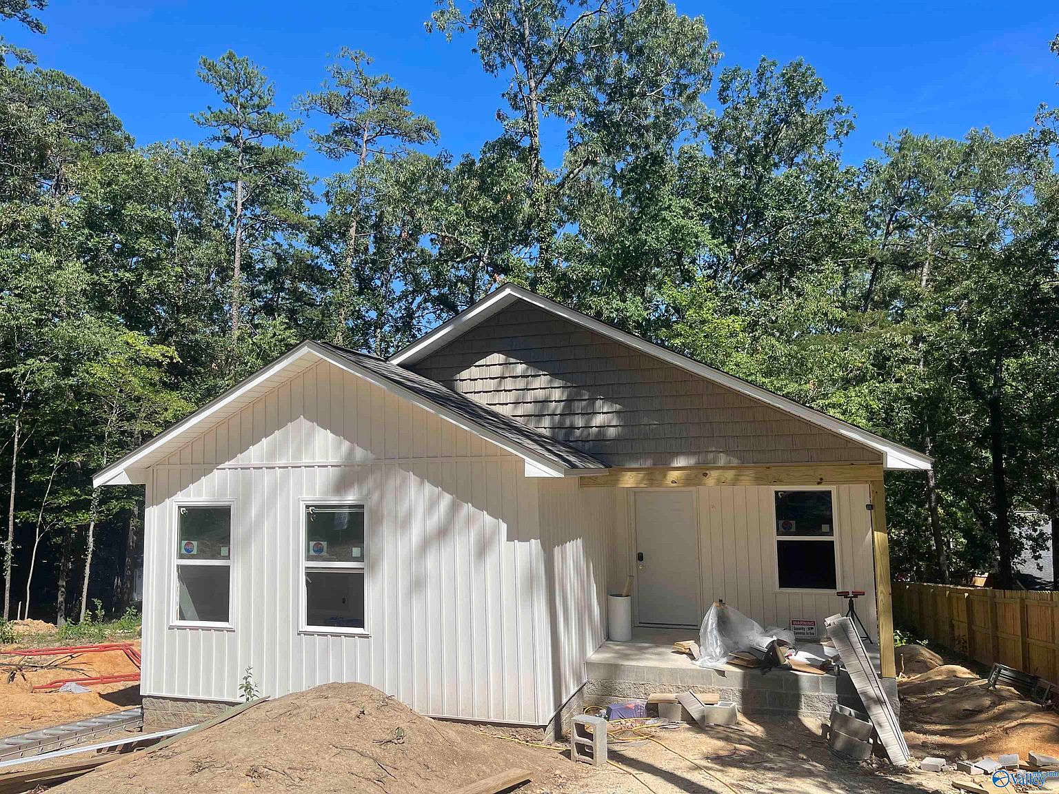 1605 Hillcrest Ave NW, Fort Payne, AL 35967 | MLS #21856887 | Zillow