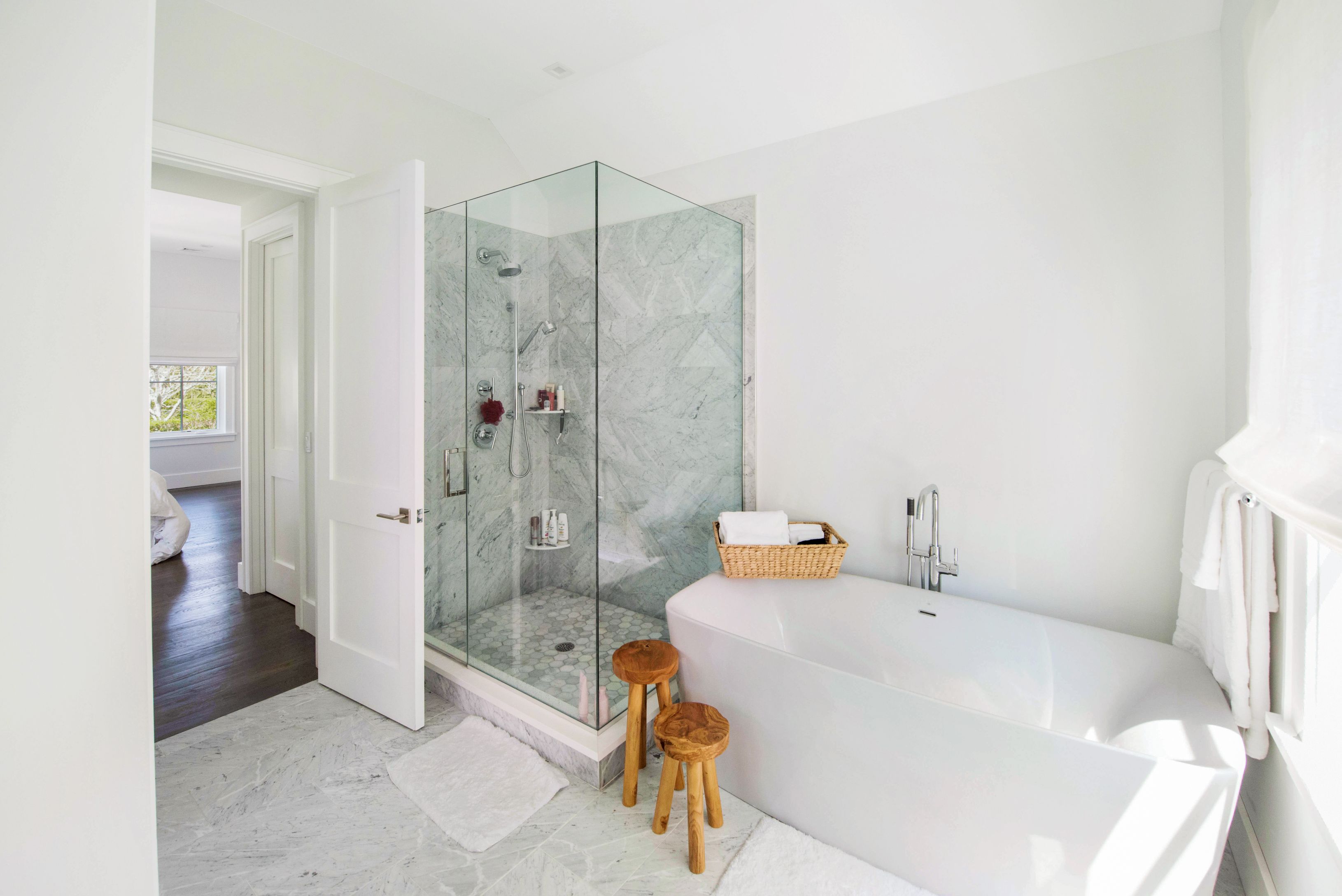 54 Chester Ave, Bridgehampton, NY 11932 | Out East