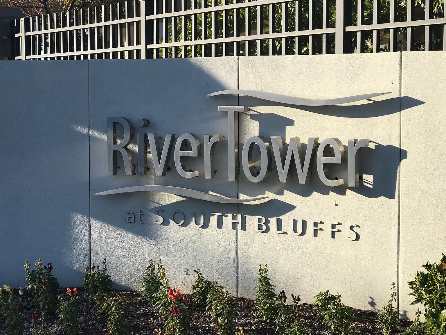 655 Riverside Dr APT 205B, Memphis, TN 38103 | Zillow