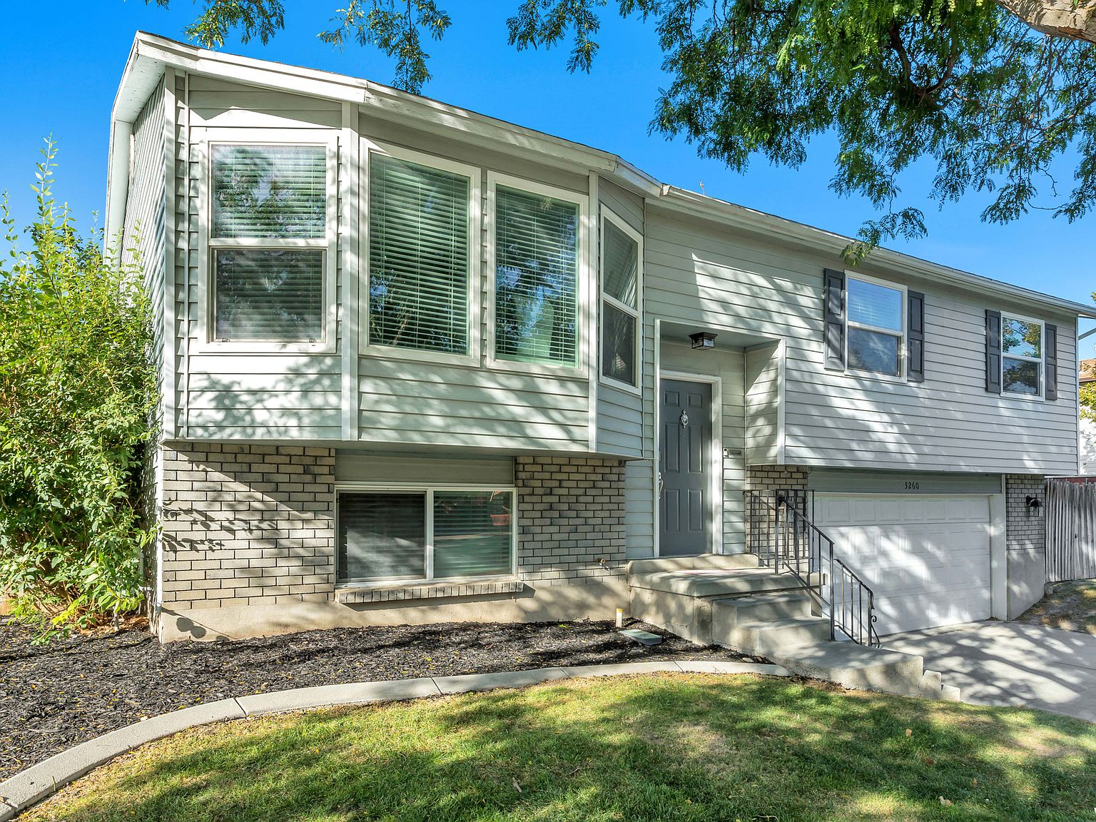 3260 W 6775 S, West Jordan, UT 84084 | MLS #1970180 | Zillow