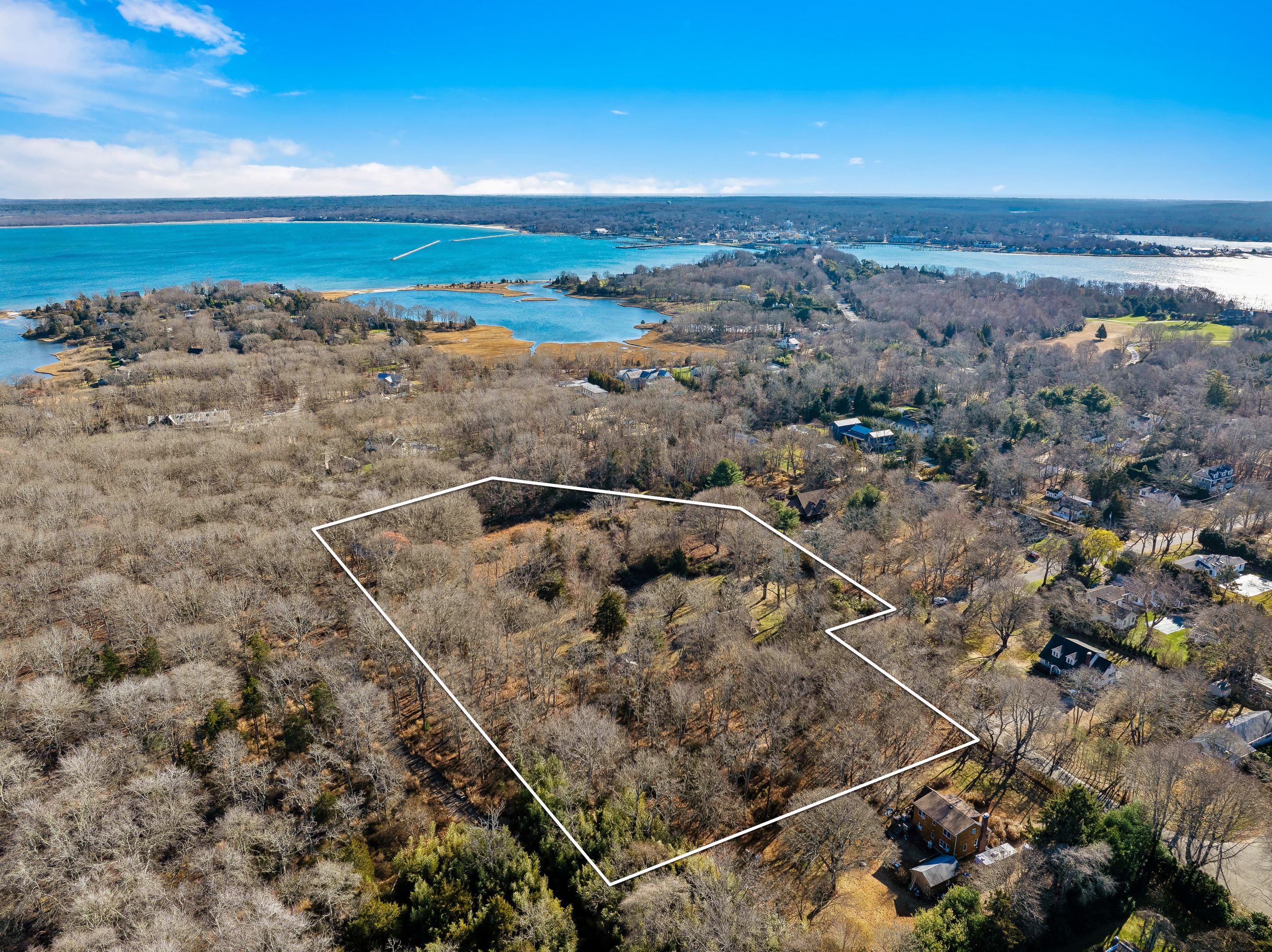 40 Payne Ave, Sag Harbor, NY 11963 | Out East